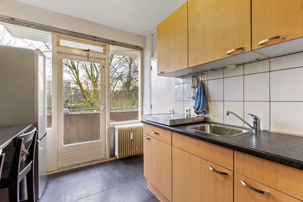 Kamer in Rotterdam te huur: Van der Helmstraat, Het Lage Land ...